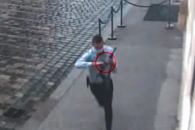 Incidenti na Markovu trgu: Od Yuga 45 do samozapaljenja...