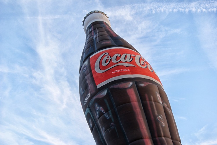 Komadići metala u Coca-Coli? Najveći opoziv omiljenog...
