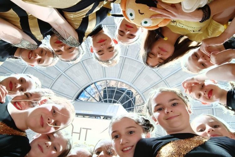 Radobojske mažoretkinje osvojile broncu i zlato u Zadru...